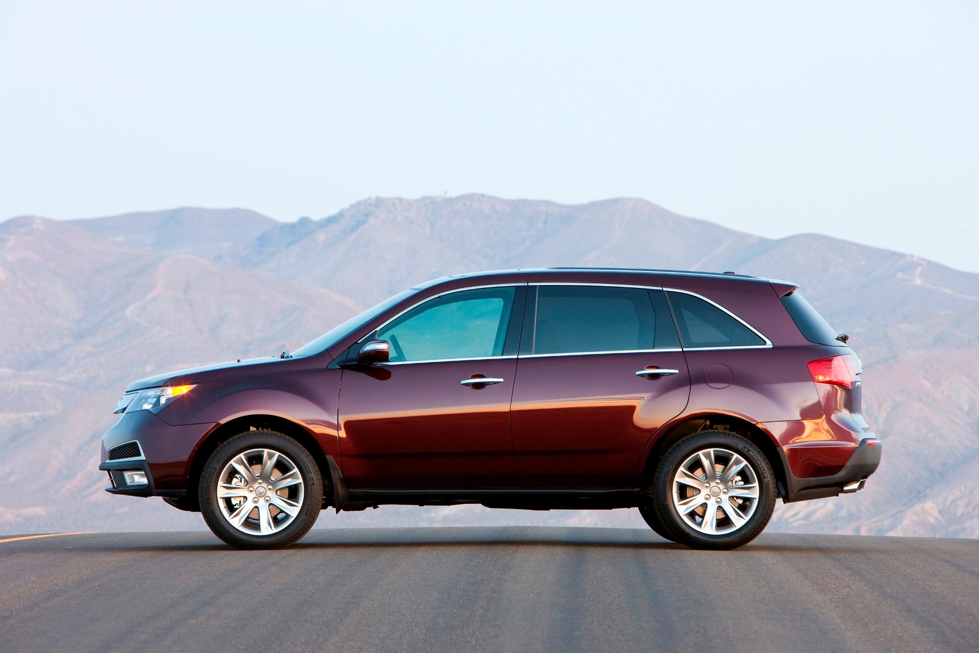 2010 Acura MDX Pricing, Photos & Specs