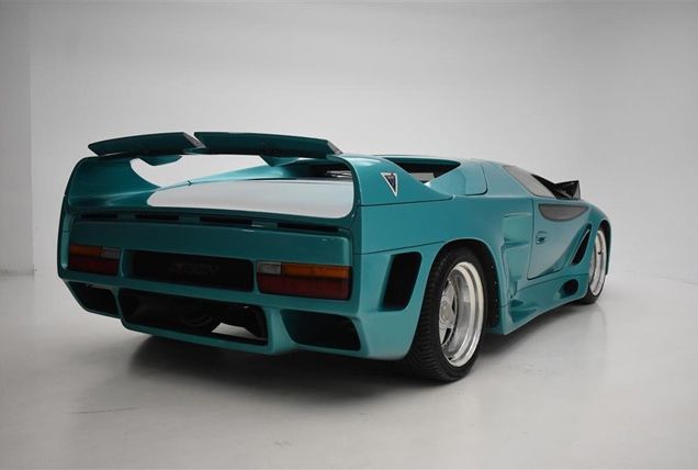 The Vector WX-8 Supercar Could Be America's Answer To Ferrari And ...