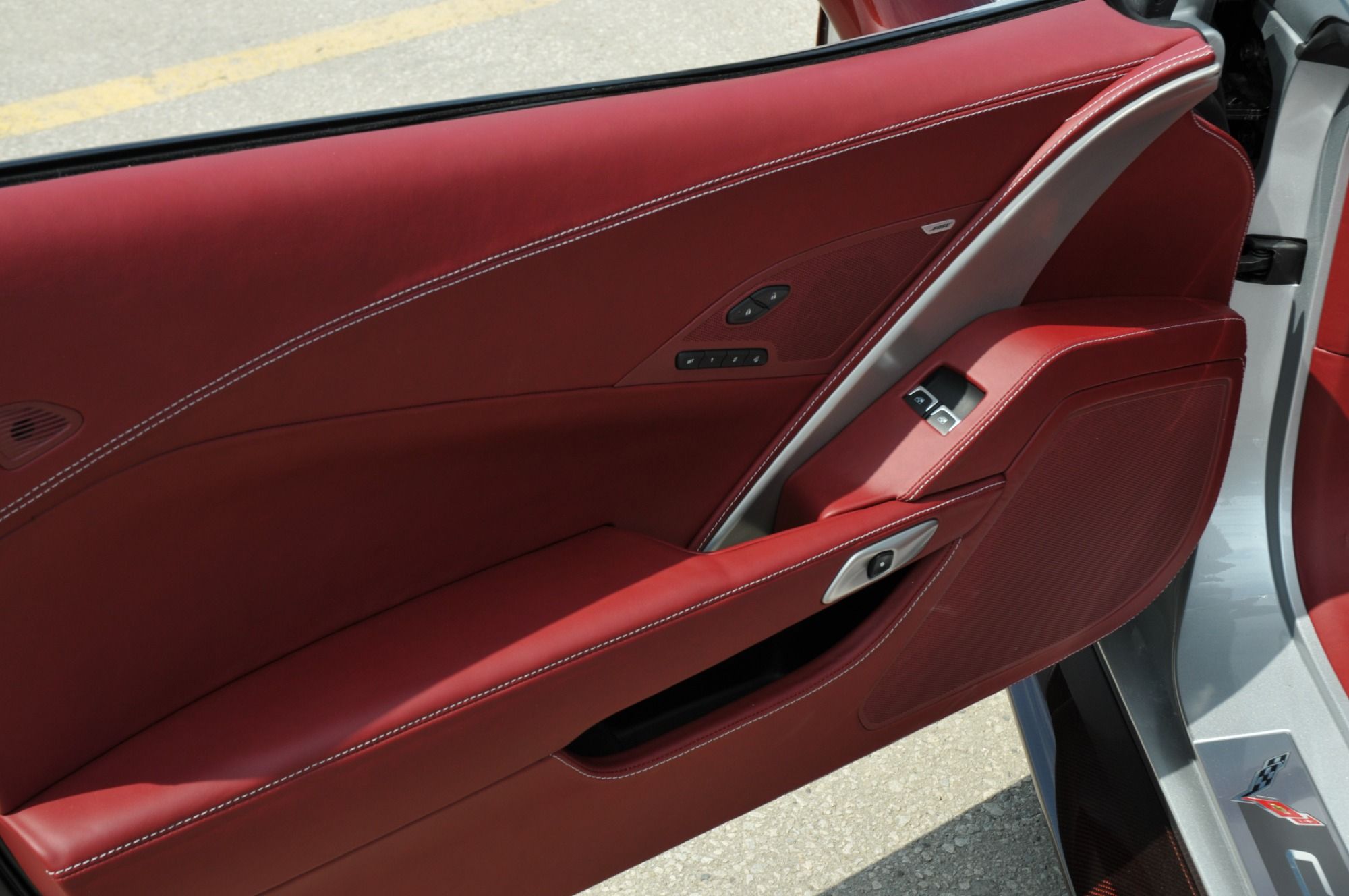 Chevrolet Corvette Z06 Gets Upgraded Interior To Compete With Europe's Best