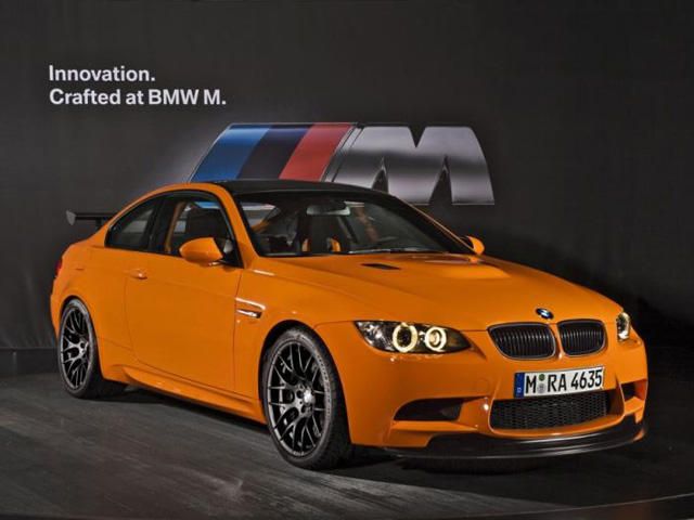 BMW M Evolution, Part 6: The M3 Receives a V8 with 420hp