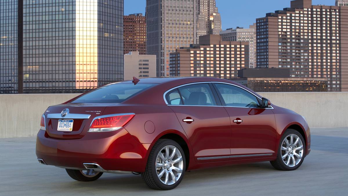 2012 Buick LaCrosse Pricing, Photos & Specs
