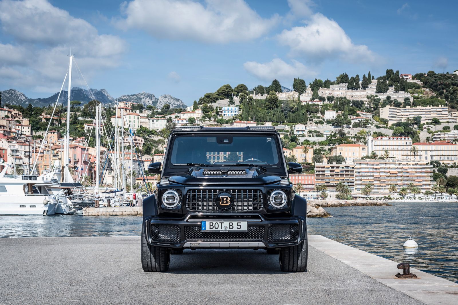 Brabus Turns Mercedes-AMG G63 Into An Absolute Beast