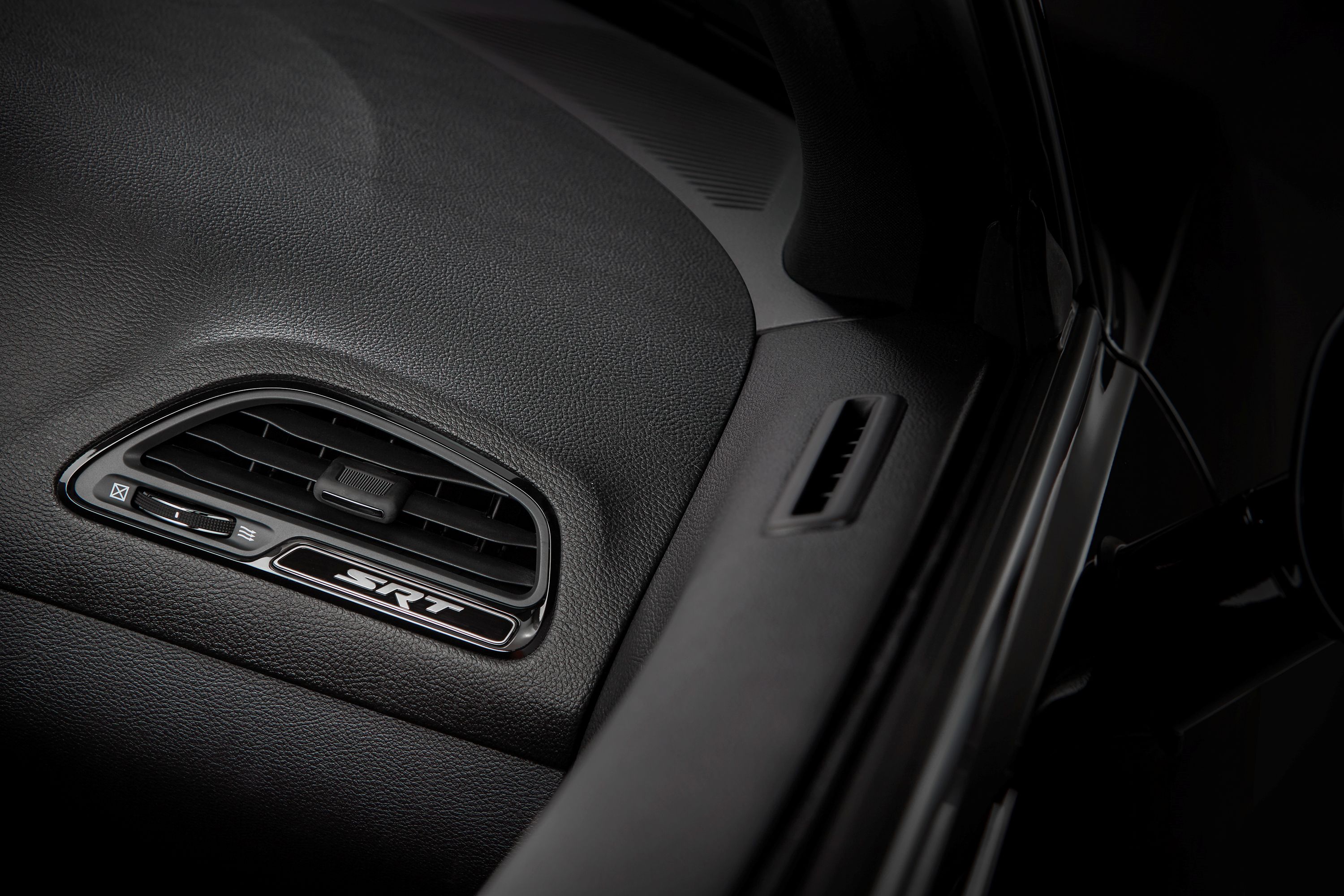 2017 Dodge Charger SRT 392 Interior Photos