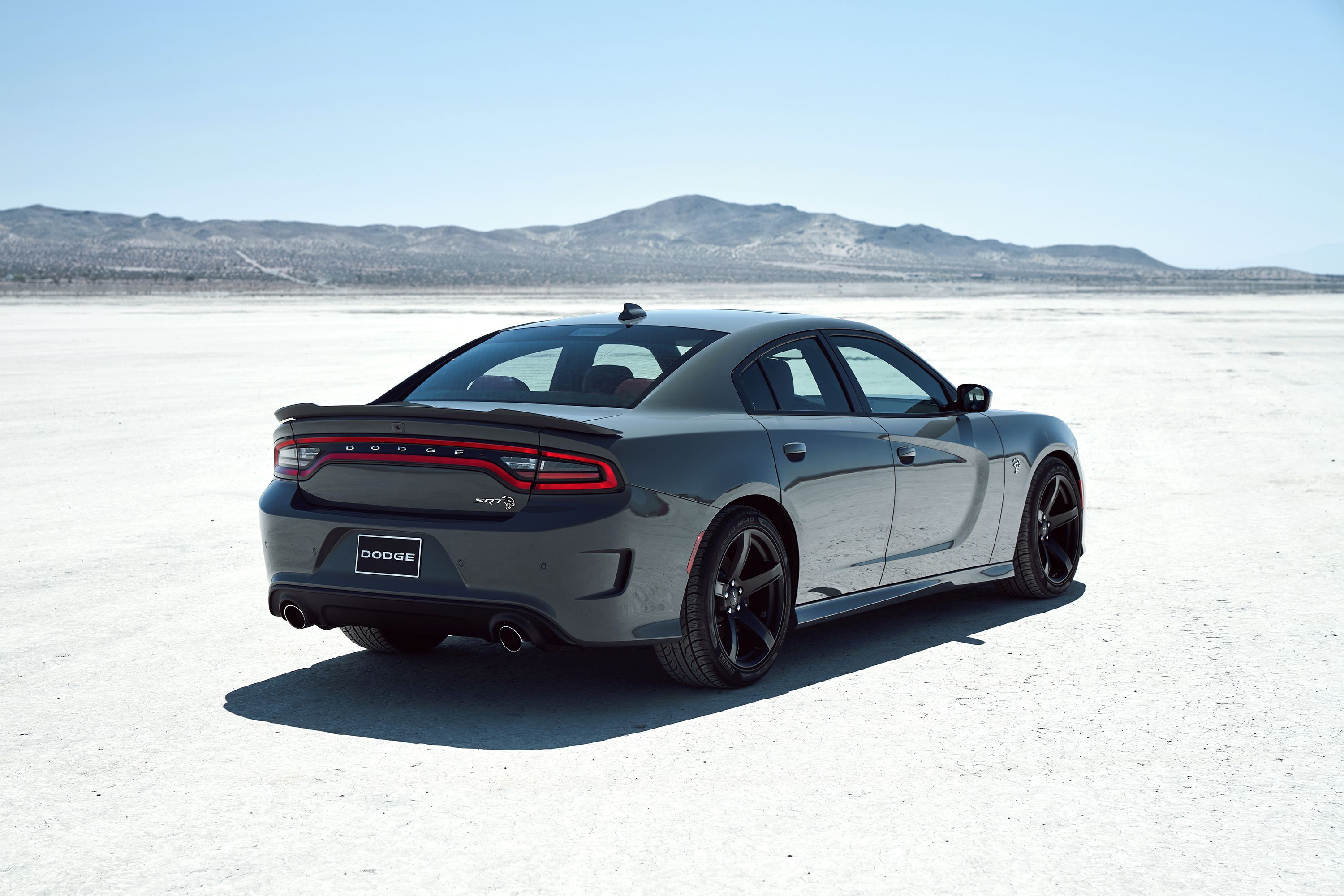 2019 Dodge Charger SRT Hellcat Pricing, Photos & Specs