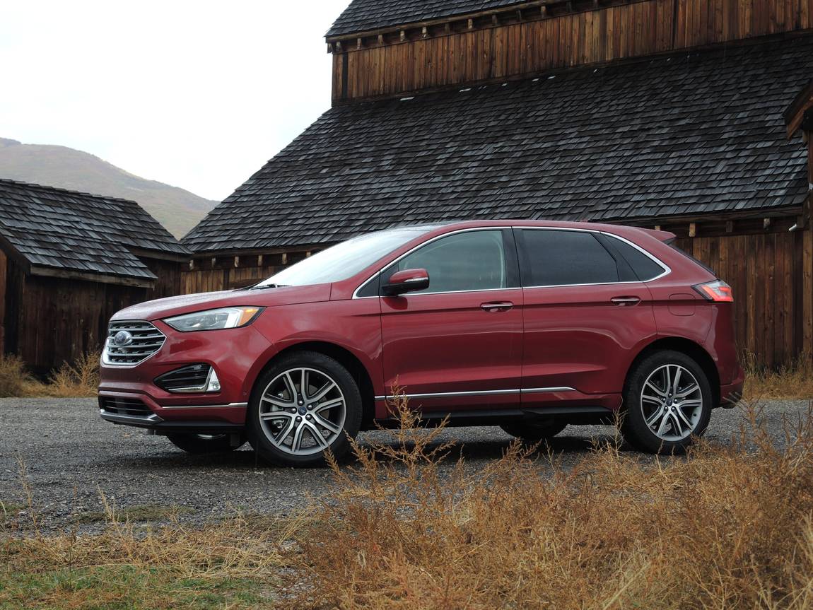 2020 Ford Edge Pricing, Photos & Specs