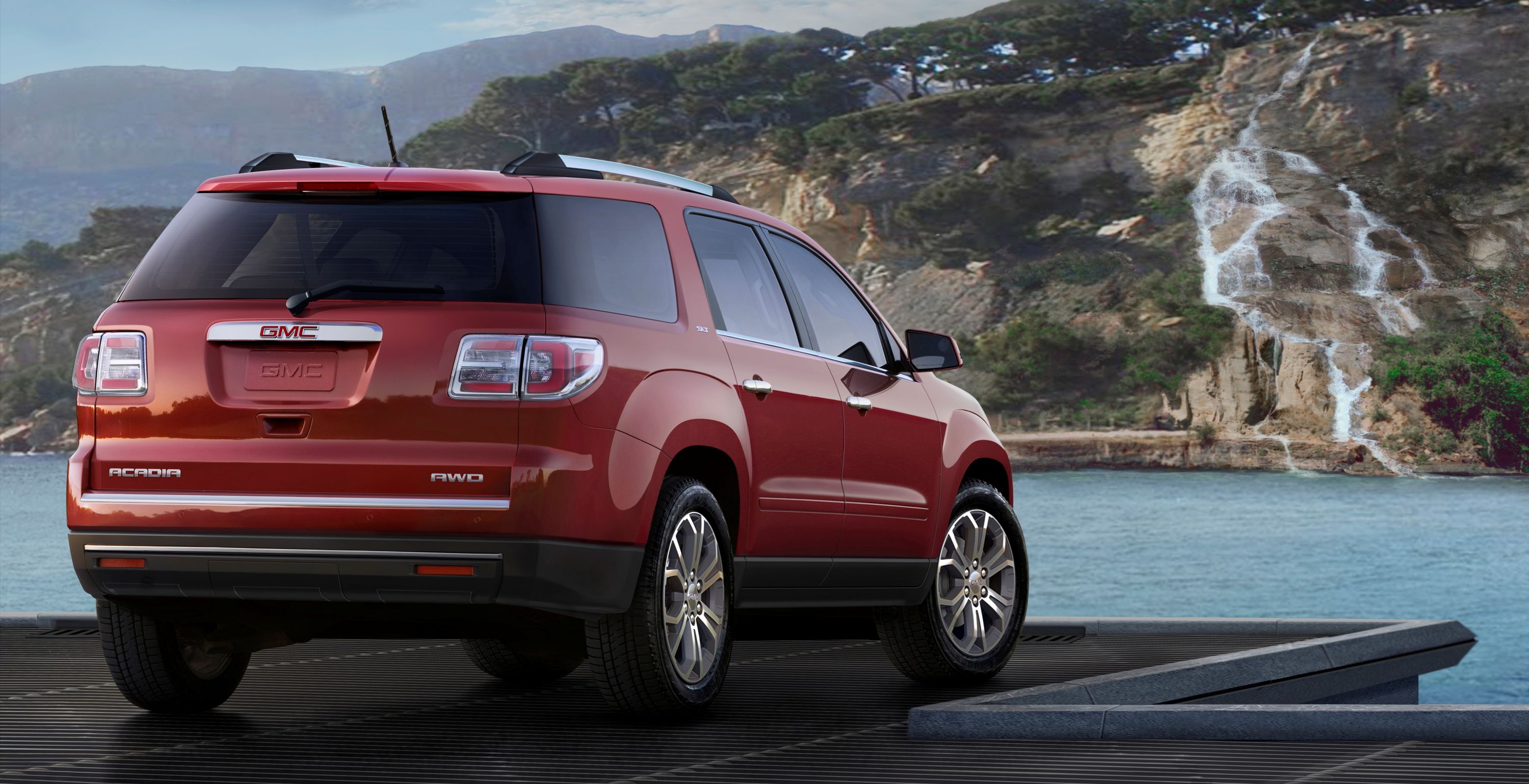 2015 GMC Acadia Specs & Trims
