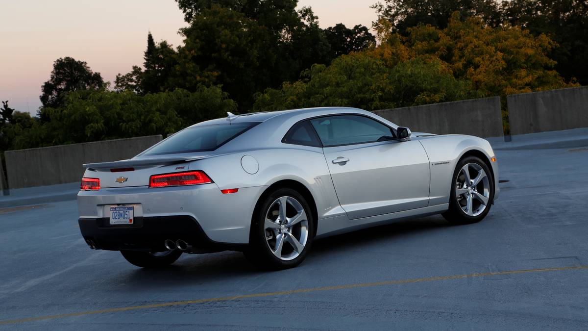 Fascinating 2015 Chevrolet Camaro Coupe Configurations Gallery
