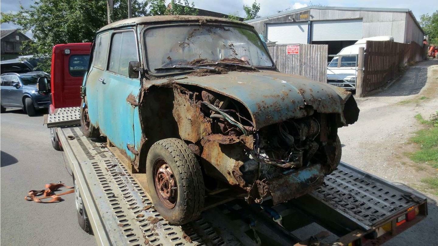 You Won't Believe How Much Someone Paid For This Scrapped Mini Cooper S