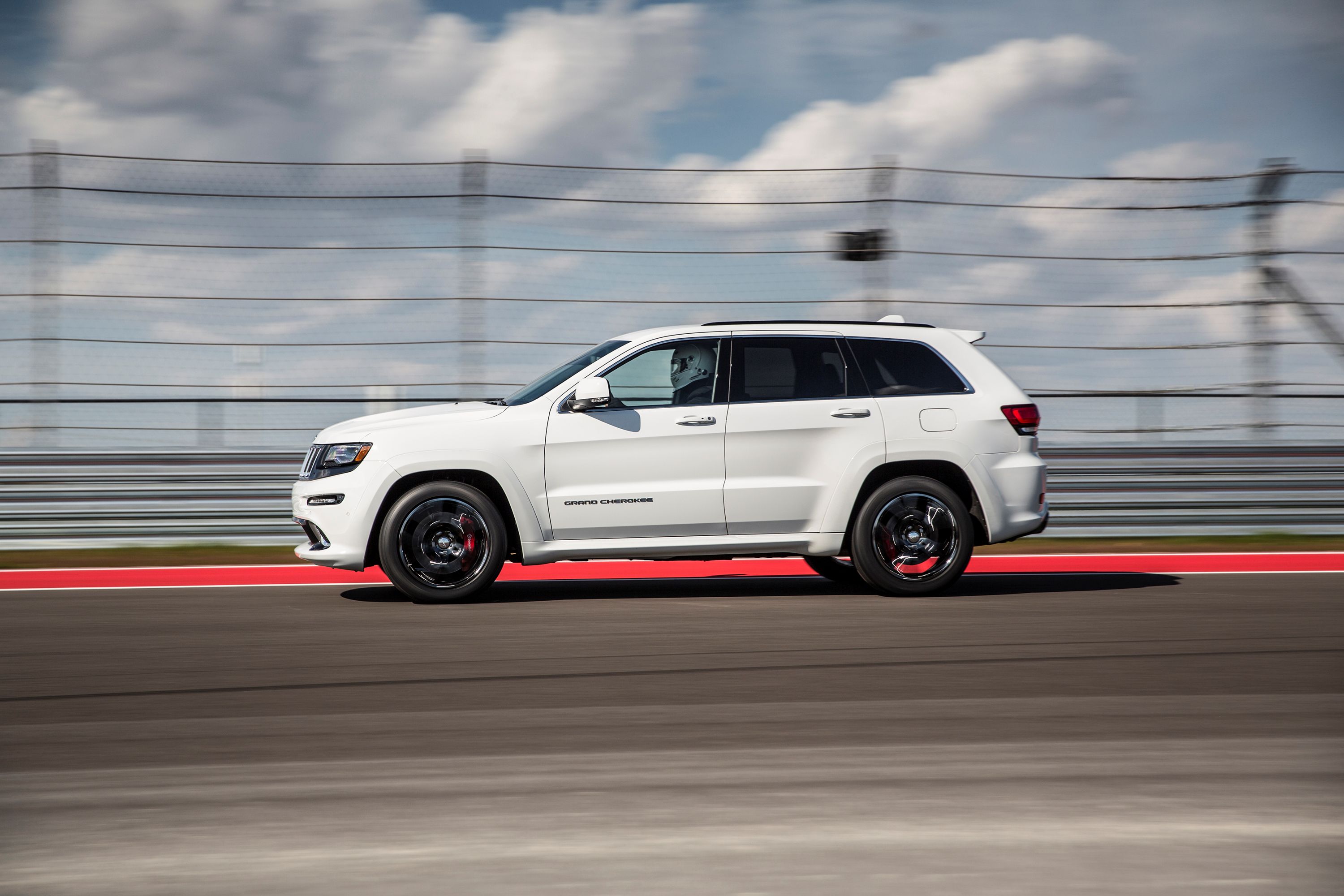 2015 Jeep Cherokee Srt Specs