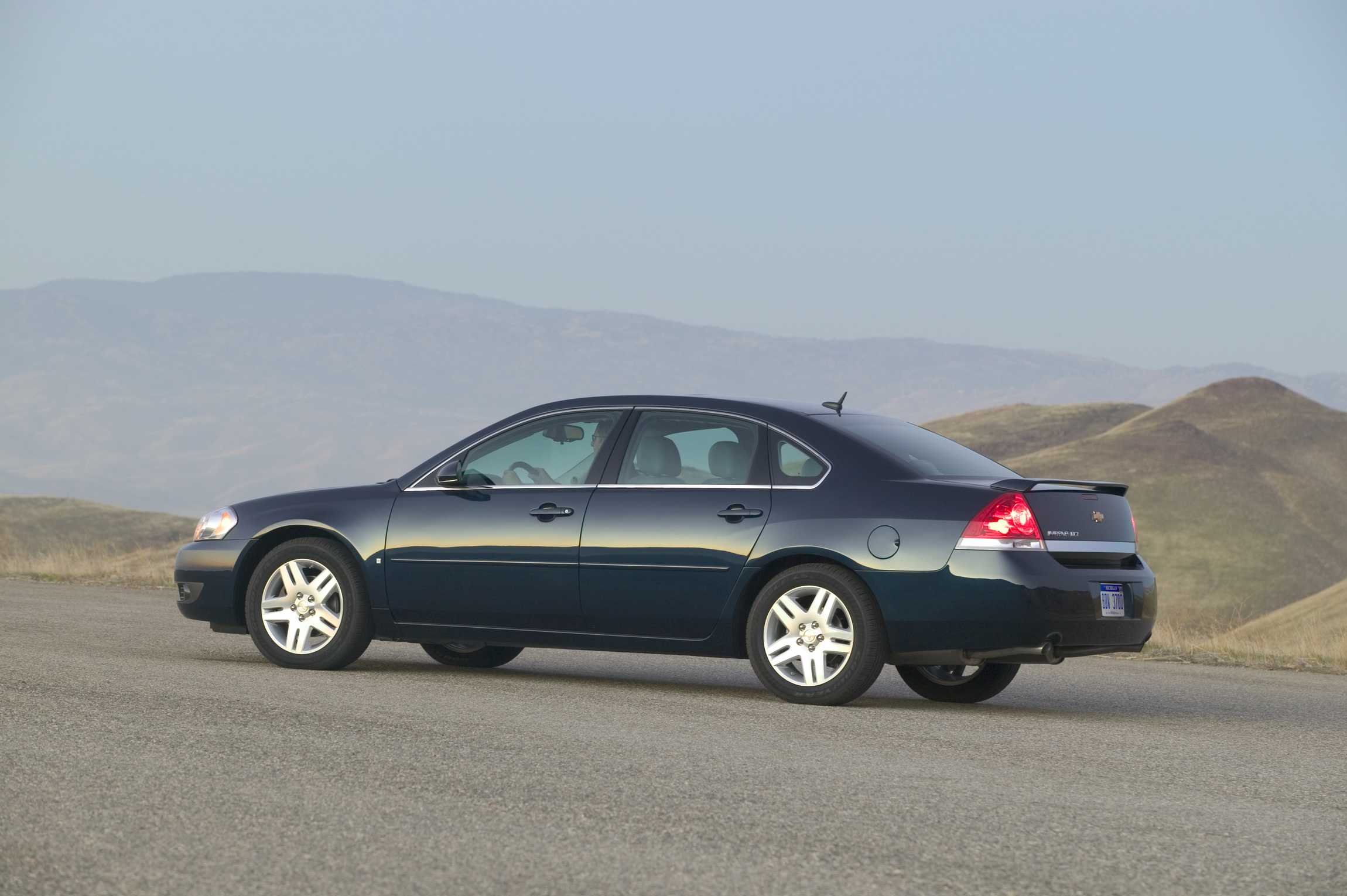 2012 Chevrolet Impala Pricing, Photos & Specs