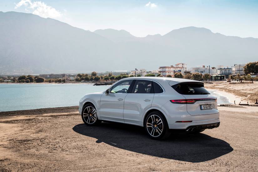 2020 porsche cayenne turbo specs