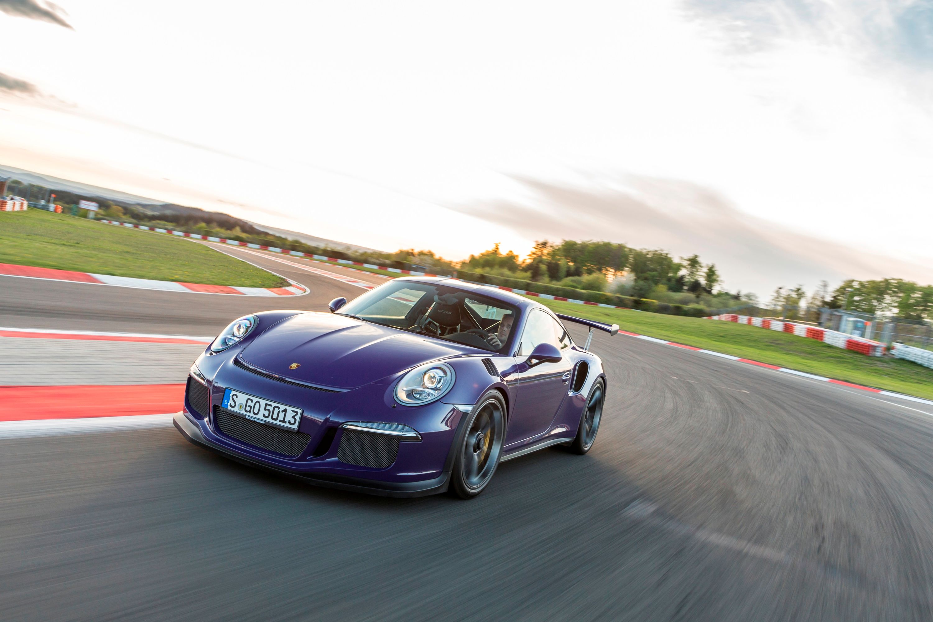 2016 Porsche 911 GT3 RS Exterior Photos