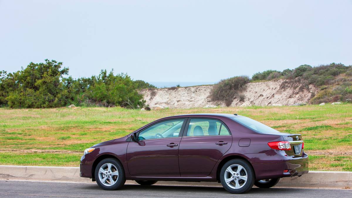 2012 Toyota Corolla Sedan Pricing, Photos & Specs