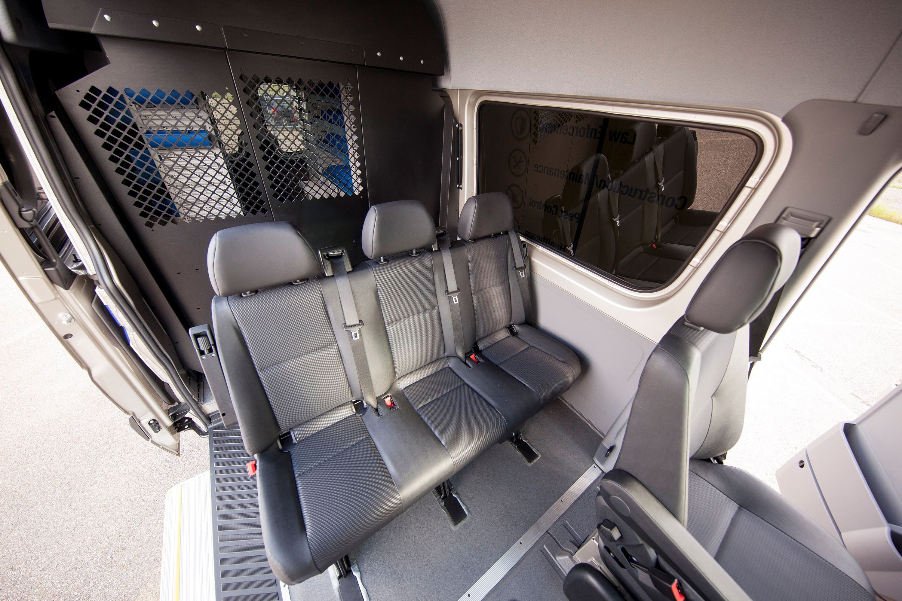 2018 Mercedes-Benz Sprinter Crew Van Interior Photos