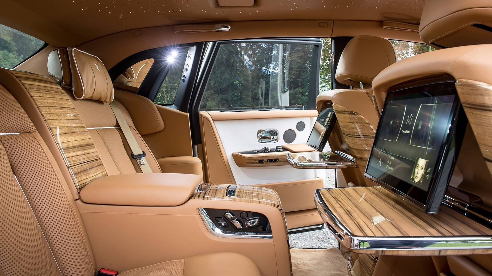 Expensive Car Options For The Super Rich