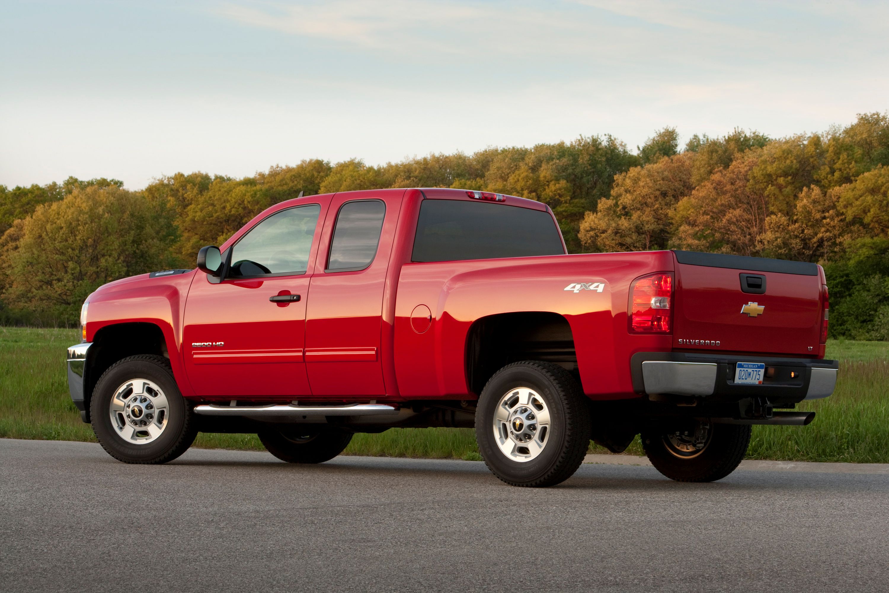 2013 Chevrolet Silverado 2500HD Exterior Photos