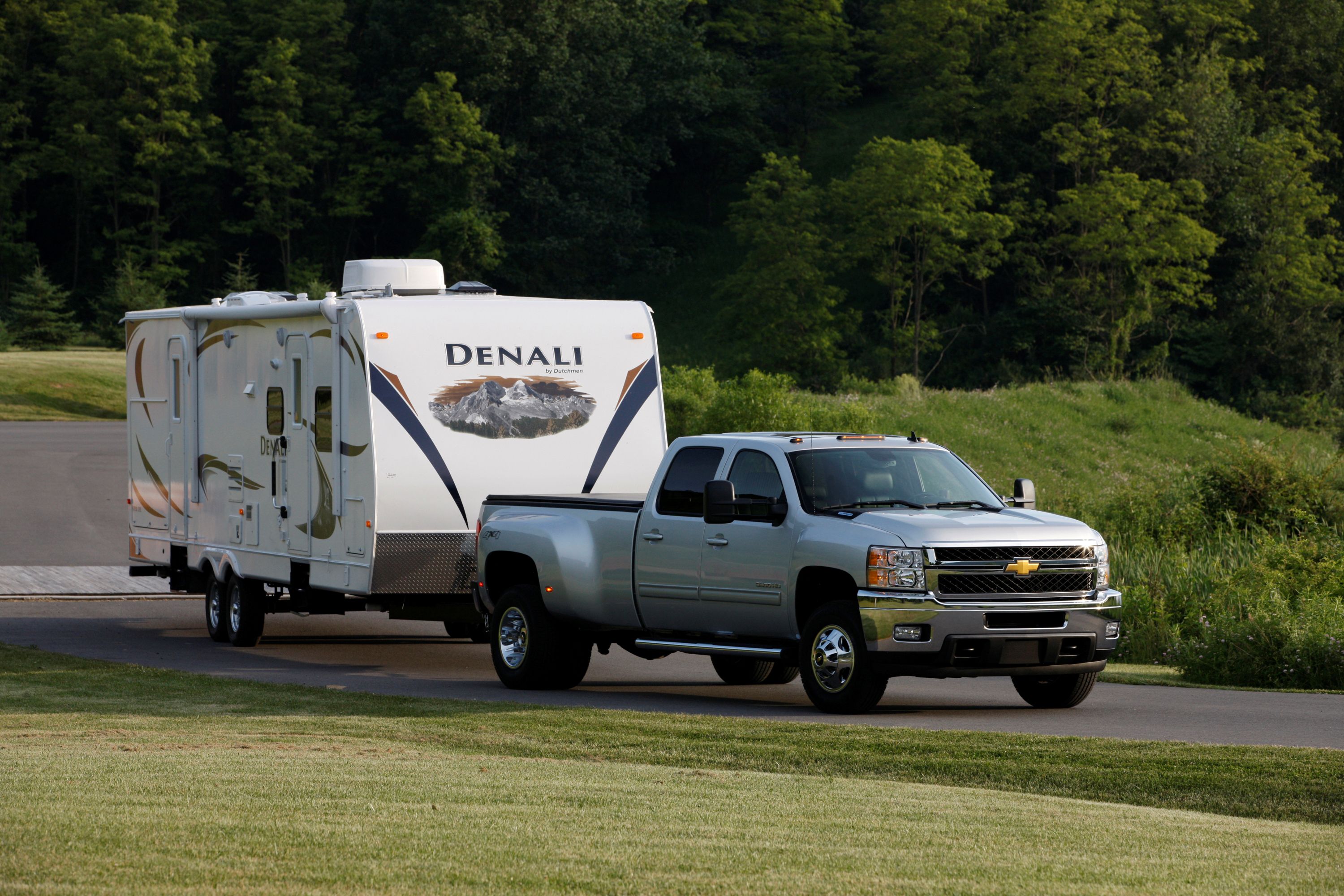 2011 Chevrolet Silverado 1500 Review