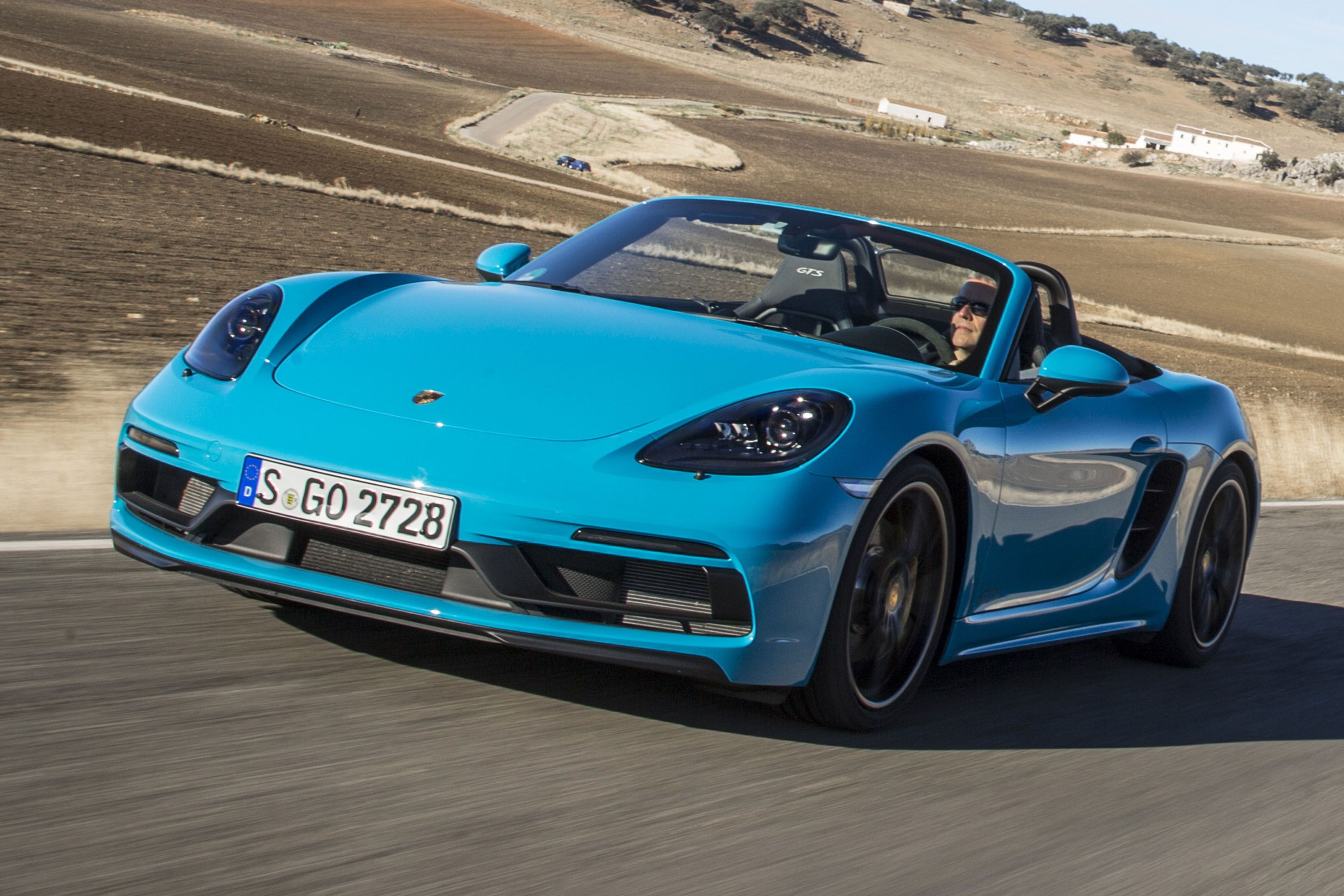 New Porsche 718 Variant Coming With Six Cylinders