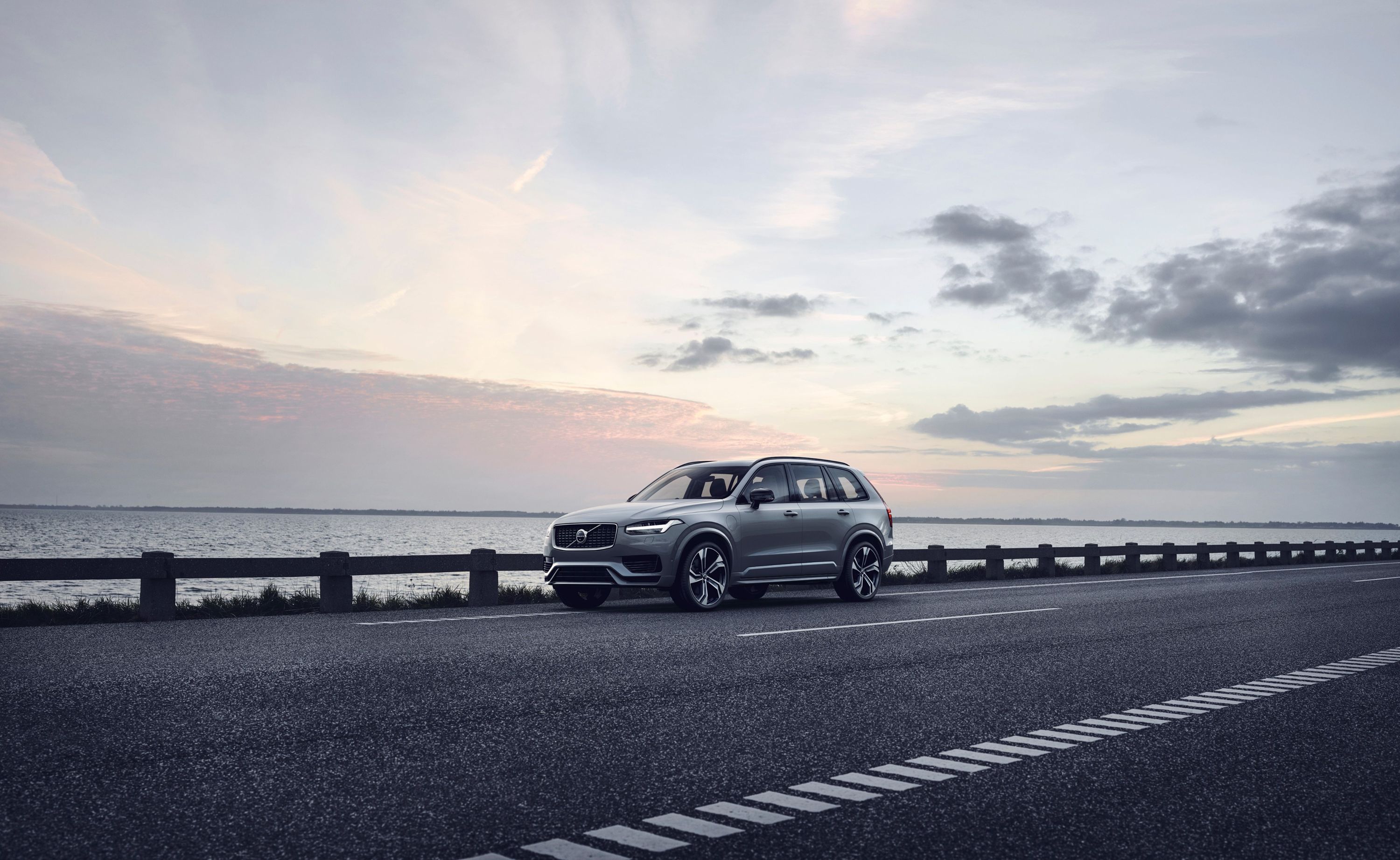 2020 Volvo XC90 Unveiled With Formula 1 Technology
