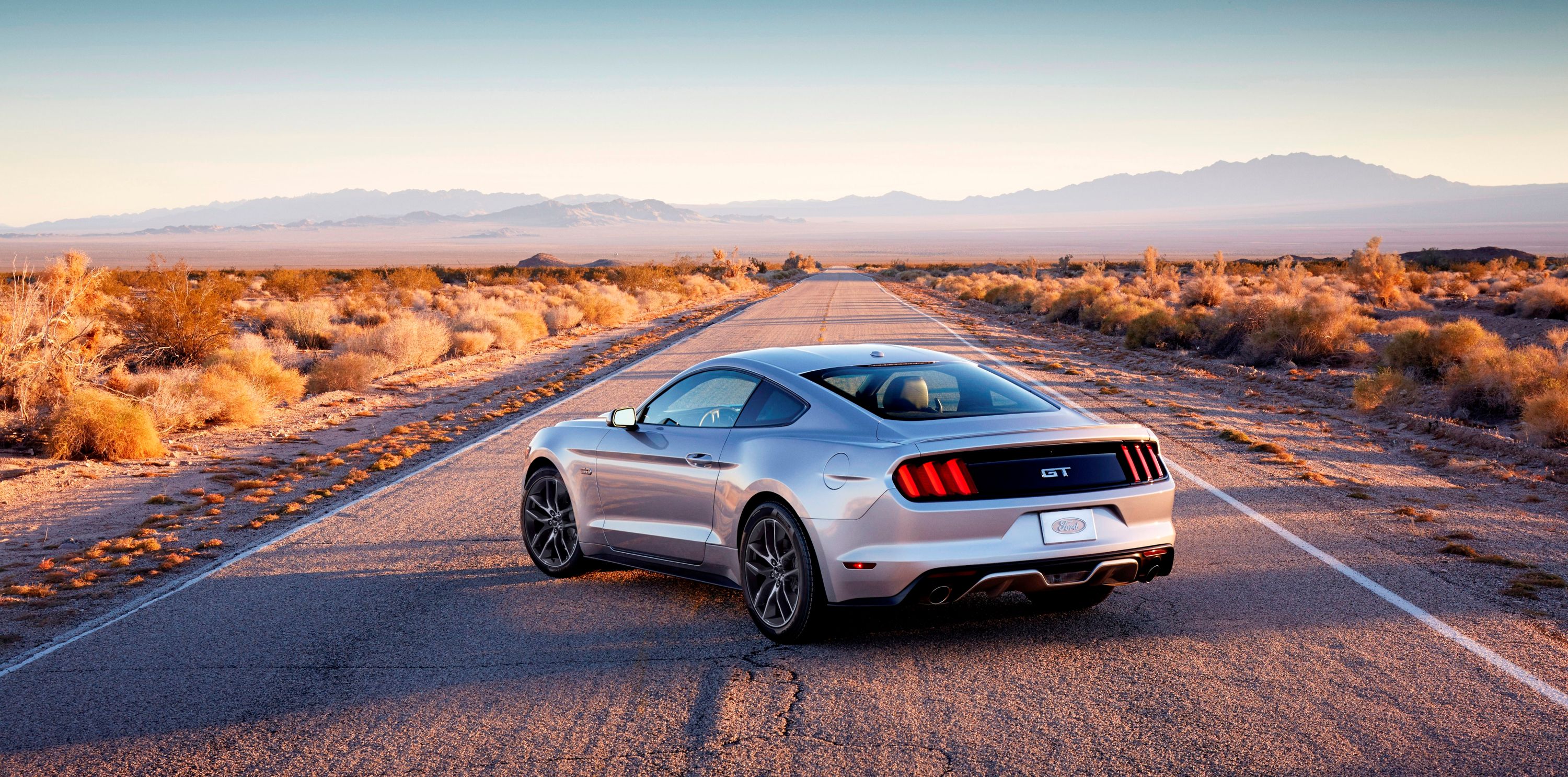2016 Ford Mustang GT Coupe Pricing, Photos & Specs