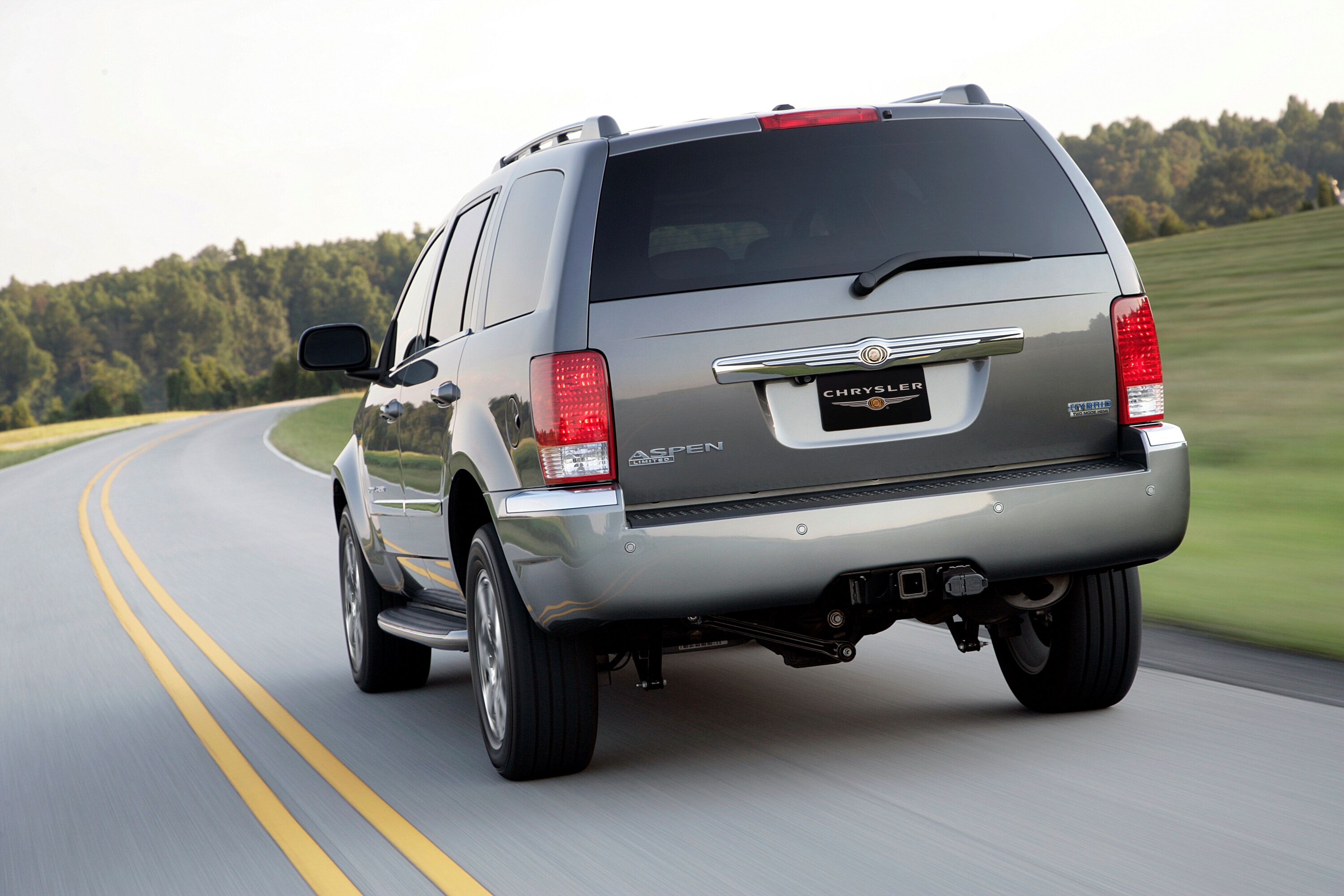 2009 Chrysler Aspen Hybrid Specs Trims CarBuzz