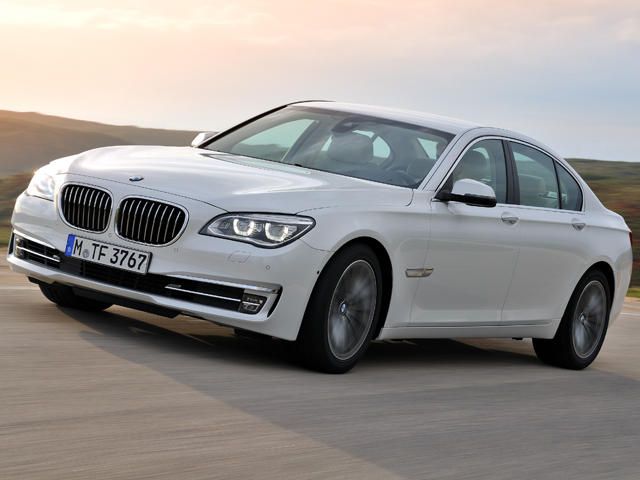 M770i to Cap 2015 BMW 7 Series