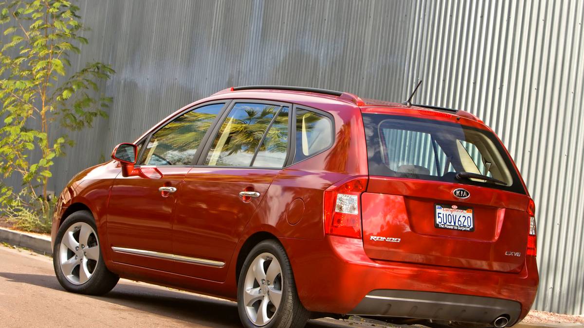 2008 Kia Rondo For Sale
