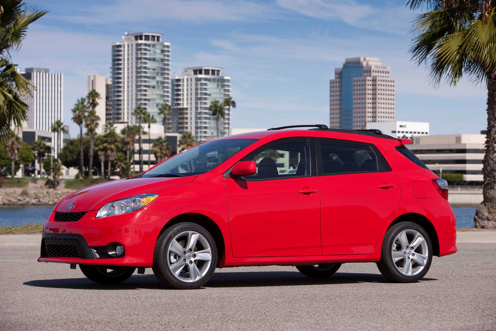 2010 Toyota Matrix Pricing, Photos & Specs