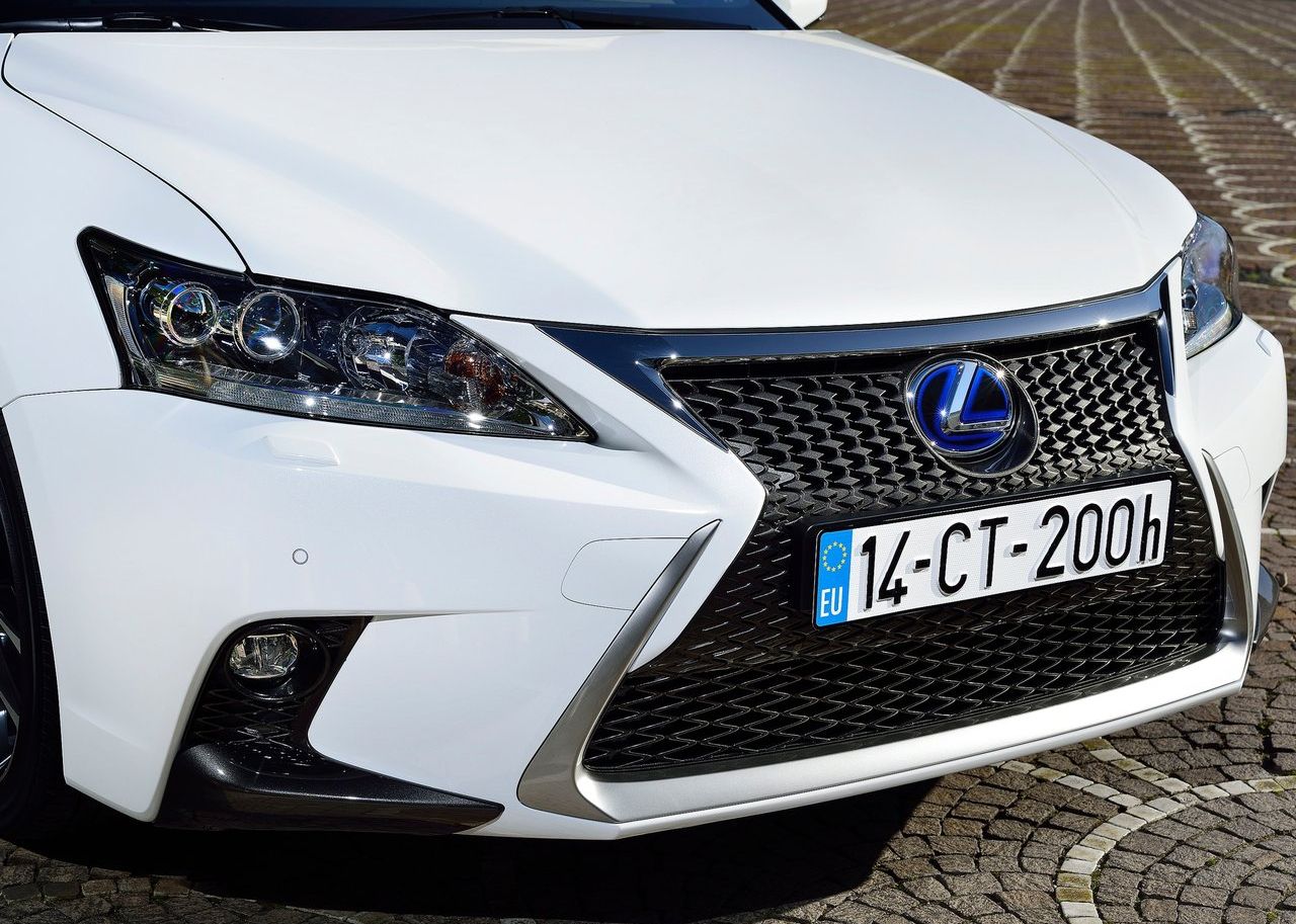 Lexus Cooking Up Replacement For Its Most Despised Model