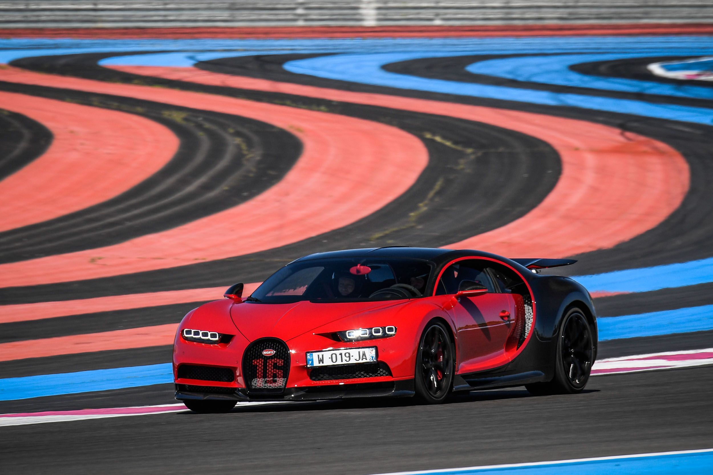 Bugatti Chiron Sport Tested At Legendary F1 Circuit