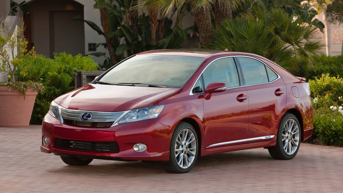 Lexus HS 250h: Review, Pricing, Photos, and Specs