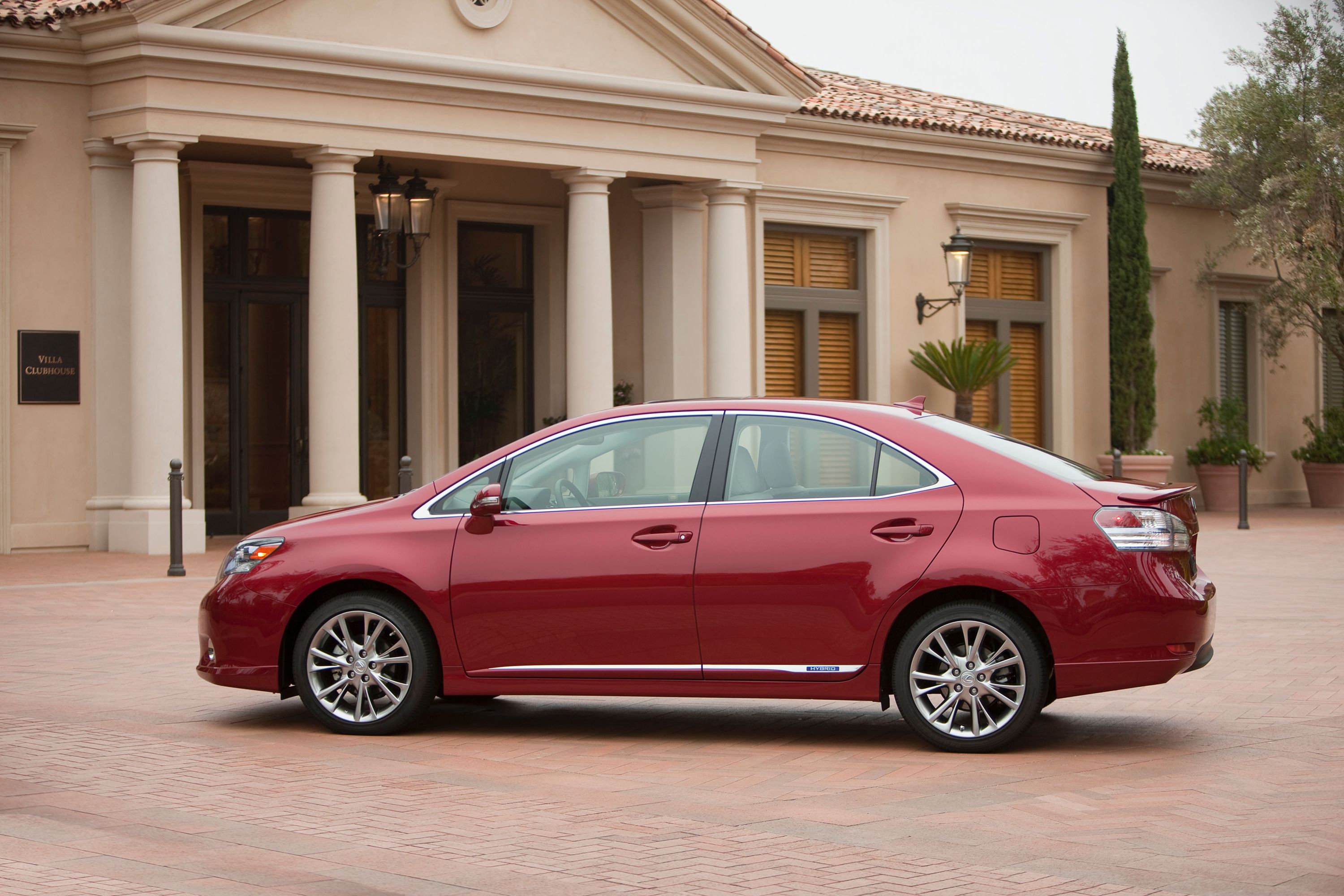 2012 Lexus HS 250h Overview CarBuzz