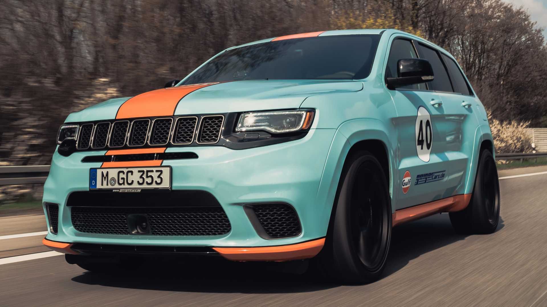 This Jeep Trackhawk Is Faster Than A Bentley Bentayga Speed