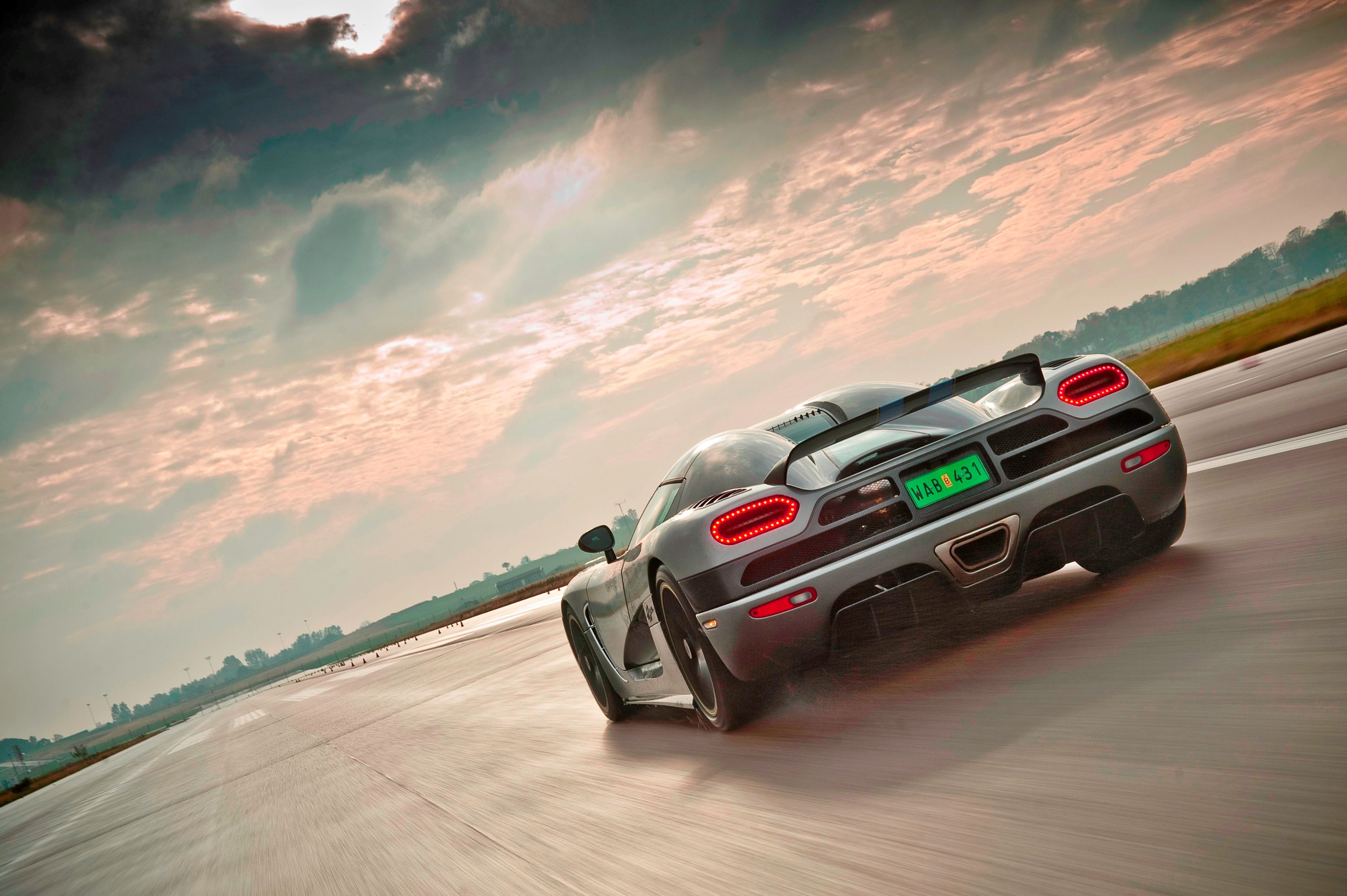 Koenigsegg Agera R Wallpapers Agera