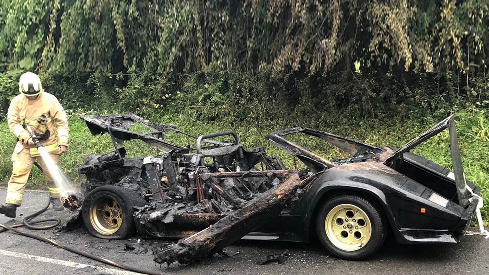 Bankrupt Billionaire's Lamborghini Countach Mysteriously Destroyed