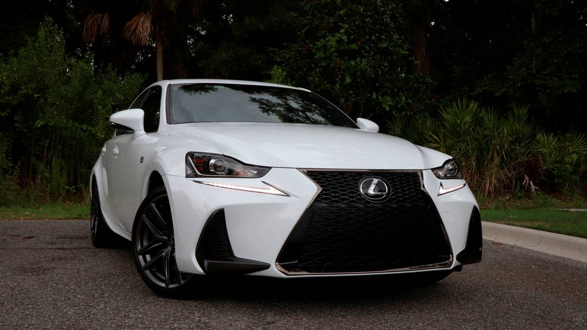 2019 Lexus IS Exterior Photos