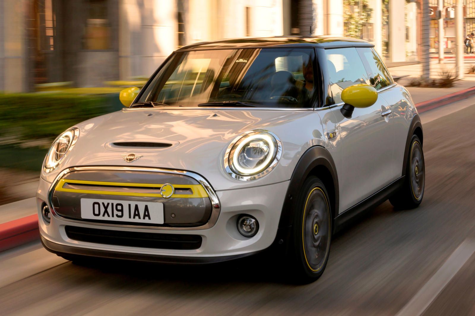 2021 Mini Cooper SE First Look Review: Small Size, Smaller Range