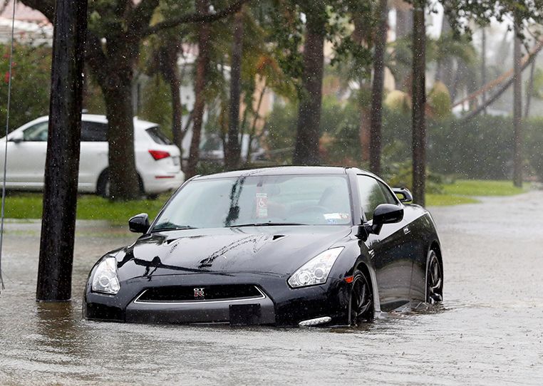 How To Escape From Your Flooding Car During A Hurricane