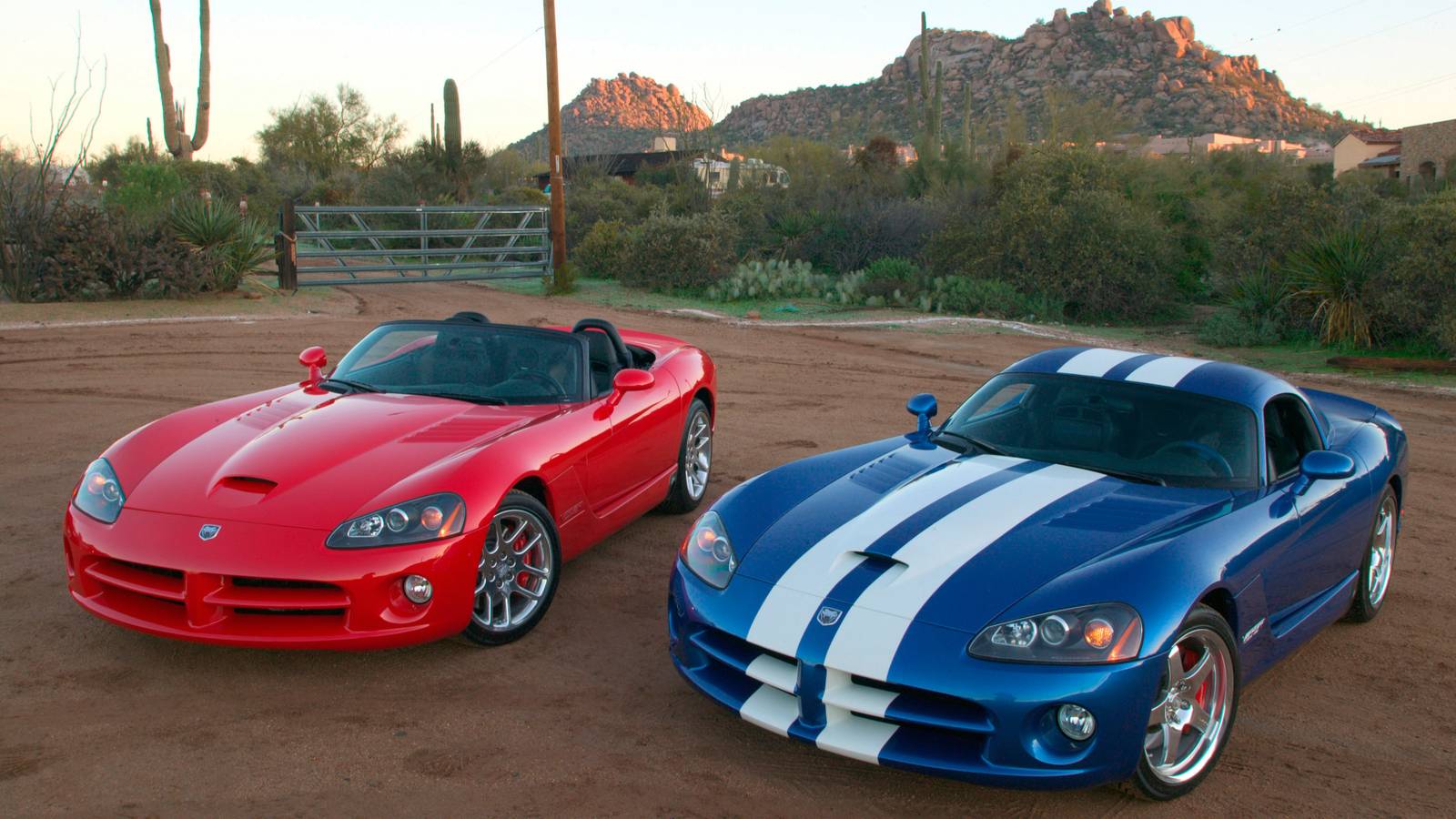 The Dodge Viper Is The All-American Hero You Need To Buy