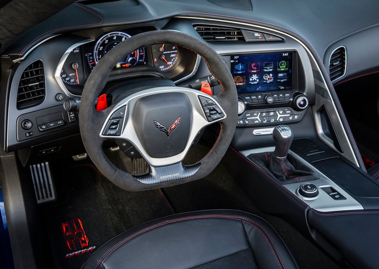 Here's How The C8 Corvette Could Get A Manual Gearbox
