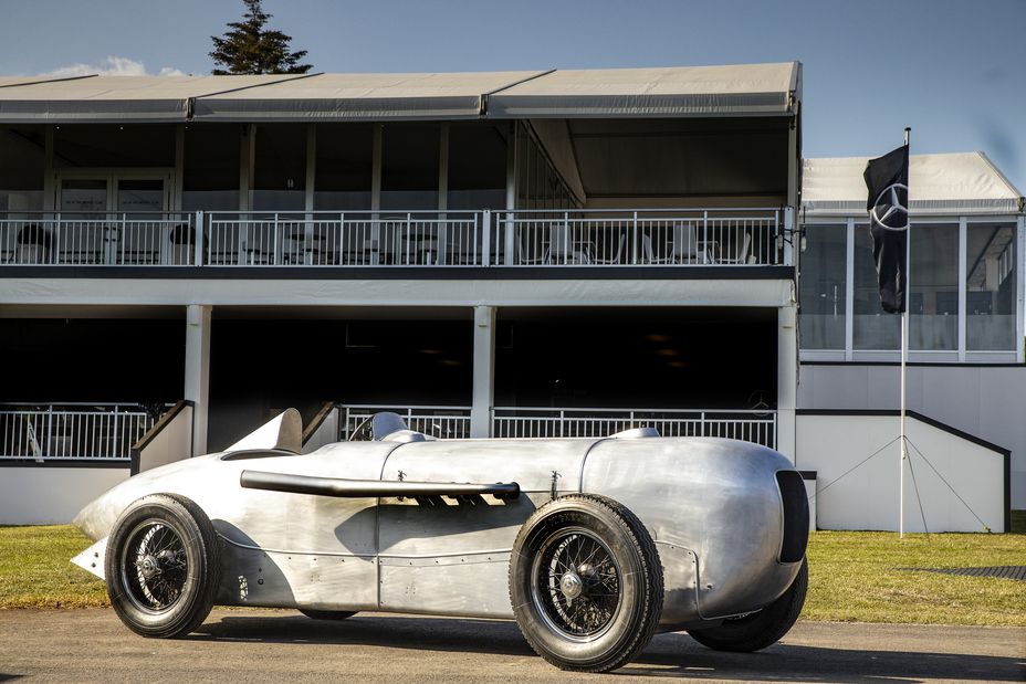 Mercedes Builds The First Silver Arrow Car