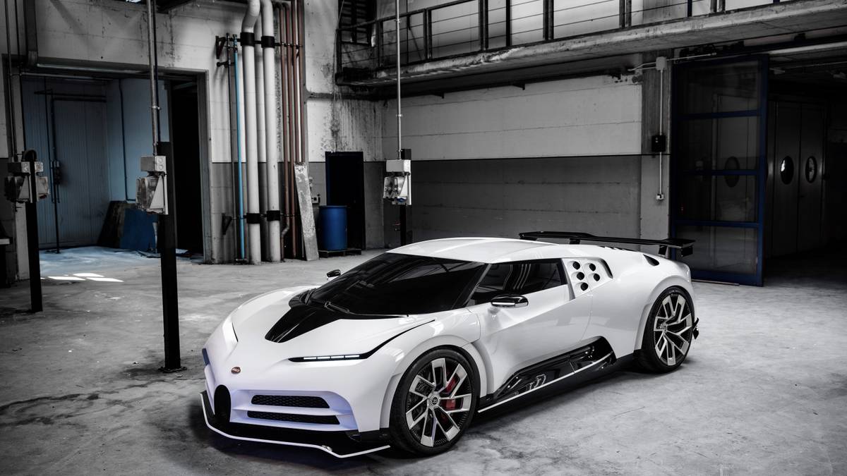 Bugatti Centodieci: Review, Pricing, Photos, and Specs