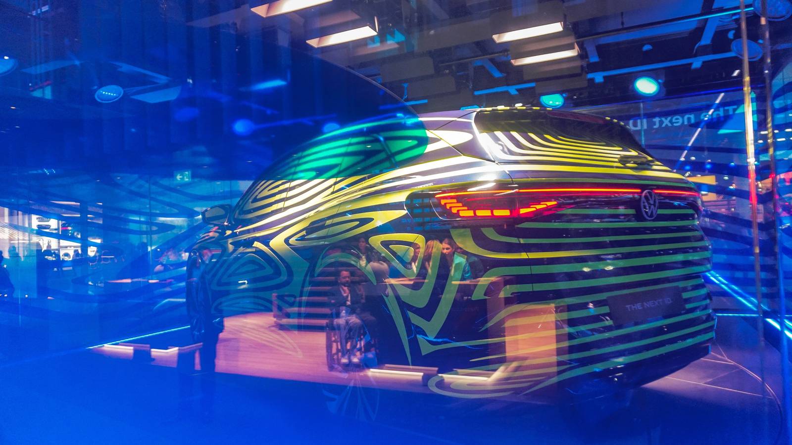 Volkswagen Previews America's Electric ID. Crossover