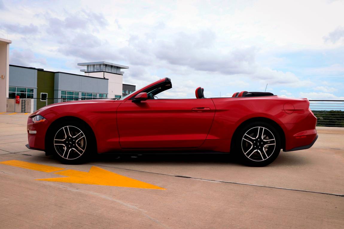 2019 Ford Mustang Convertible Pricing, Photos & Specs