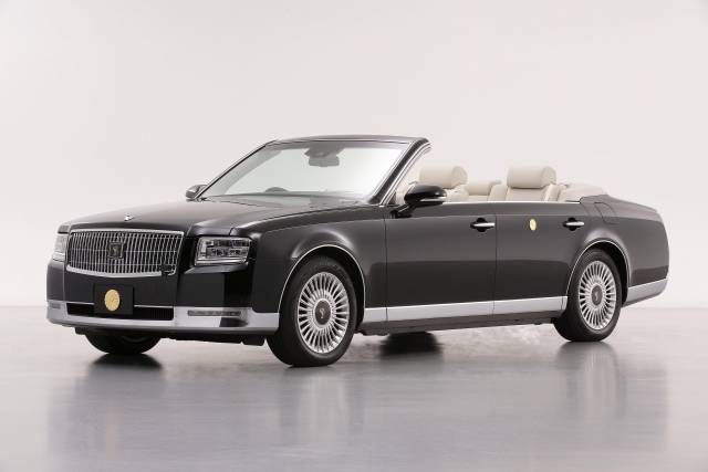 Meet The new Emperor's Exquisite Custom Toyota Century