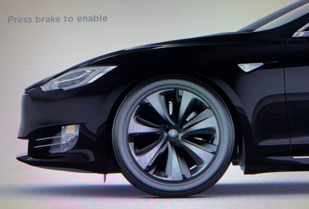 Awesome New Wheels For Tesla Model S Will Increase Range