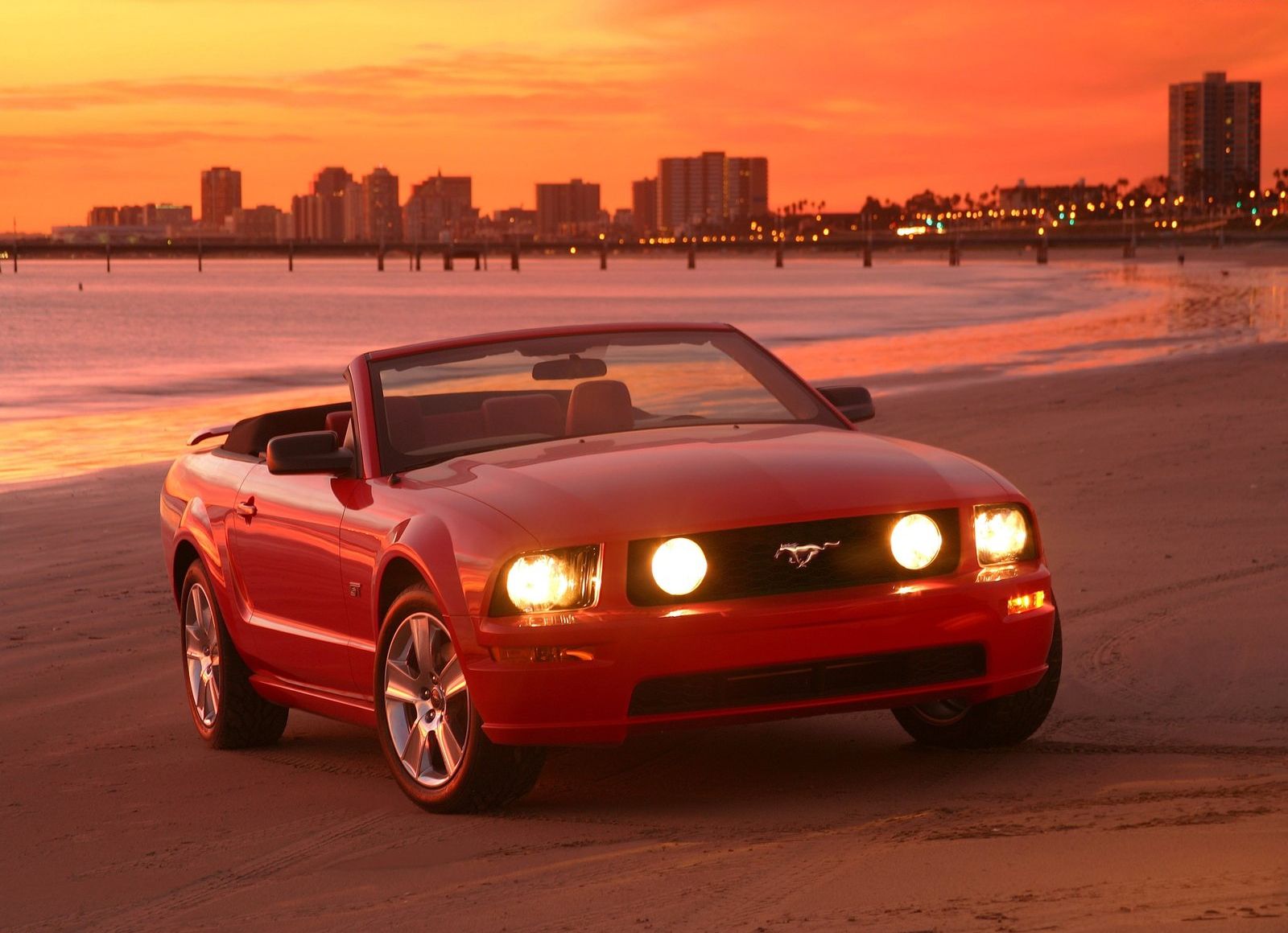 2008 Ford Mustang GT Convertible Specs & Trims