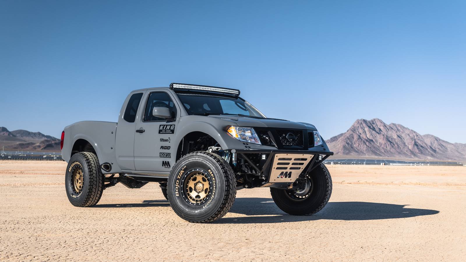 Nissan 370Z And Frontier Taken To The Extreme For SEMA