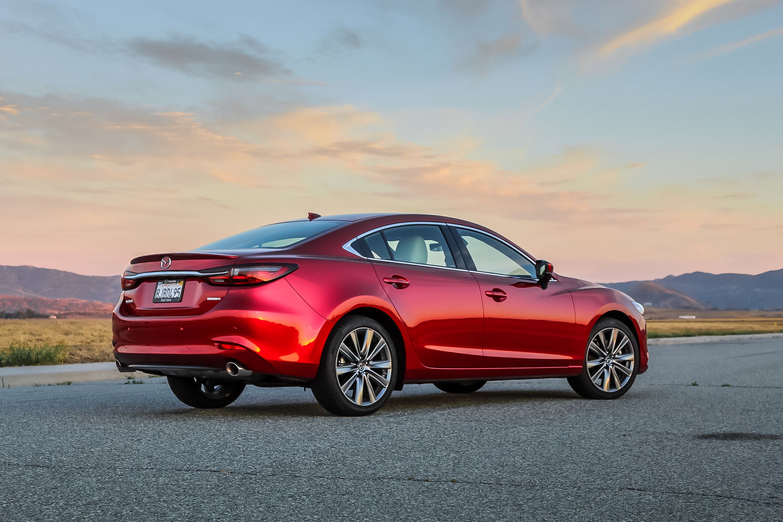 2019 Mazda 6 Sedan Pricing, Photos & Specs