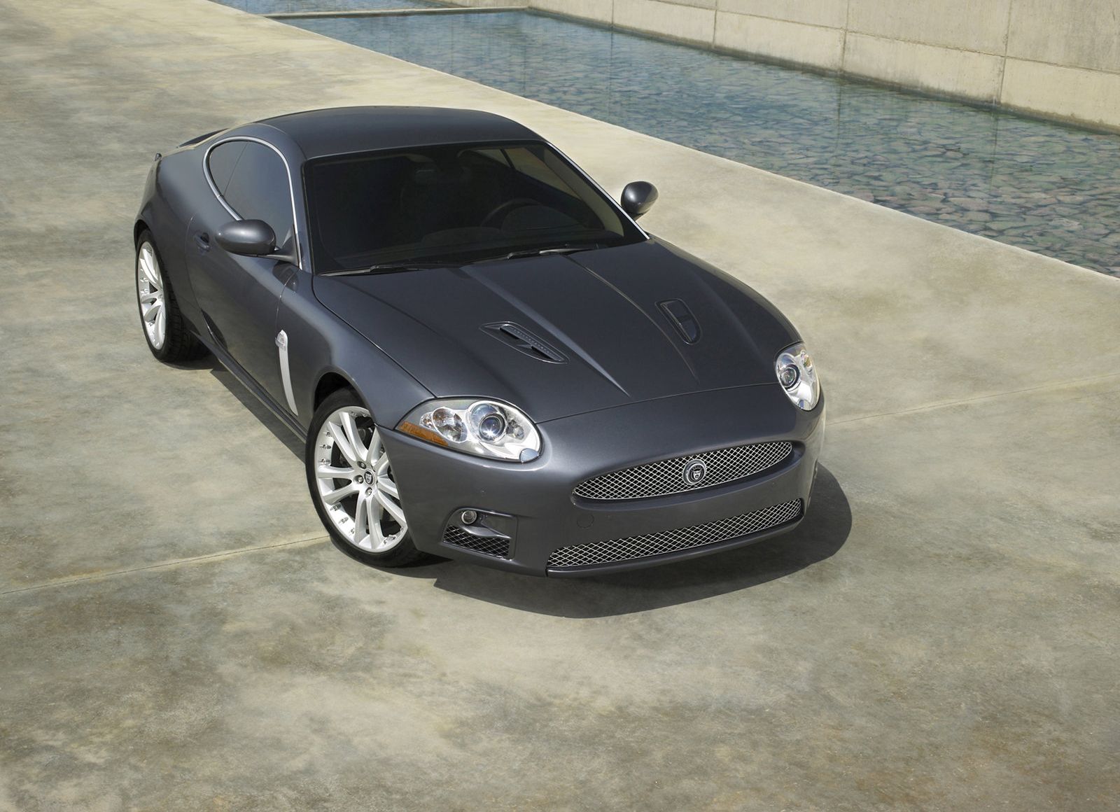 2008 Jaguar XKR Coupe Exterior Photos